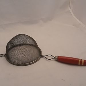 Kitchen | Vintage Red Handled Strainer | Poshmark